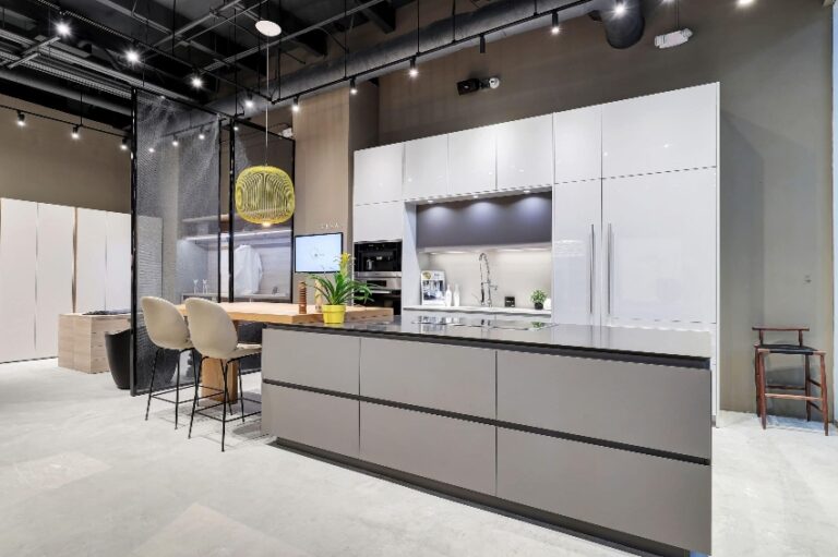 Our Luxury Cabinetry Show Room in Miami | Linea Studio